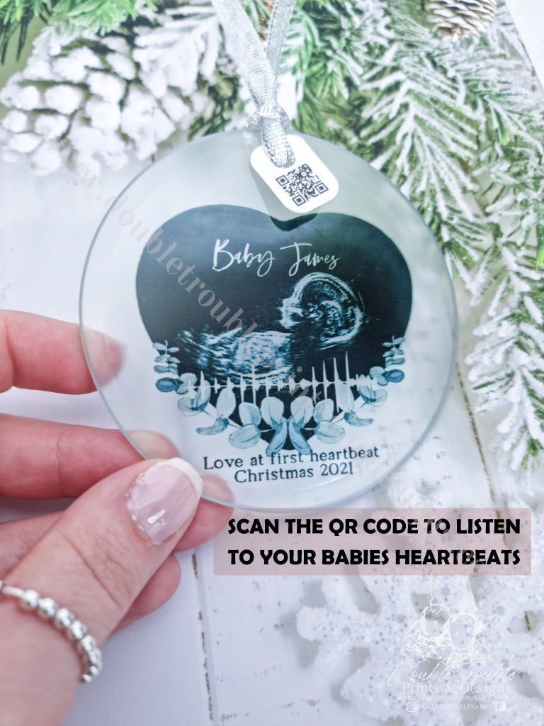 VIDEO QR CODE BUMPS FIRST CHRISTMAS BABY SCAN ULTRASOUND CHRISTMAS ORN ...